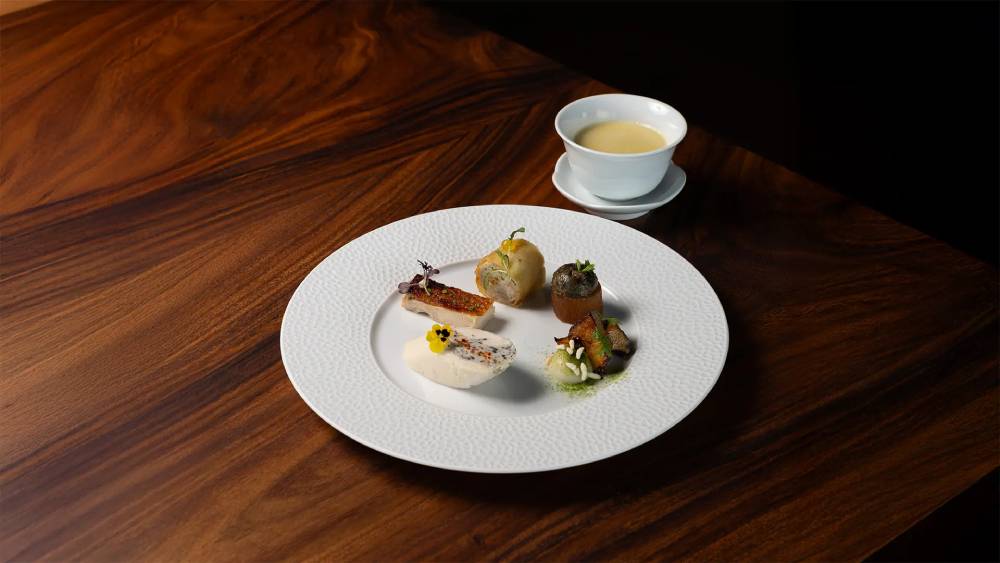 Forage - Mandai Rainforest Resort